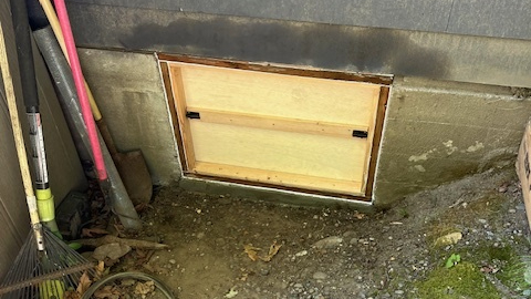 Finishing up - the Crawl Space Frame and Door on Vashon Island